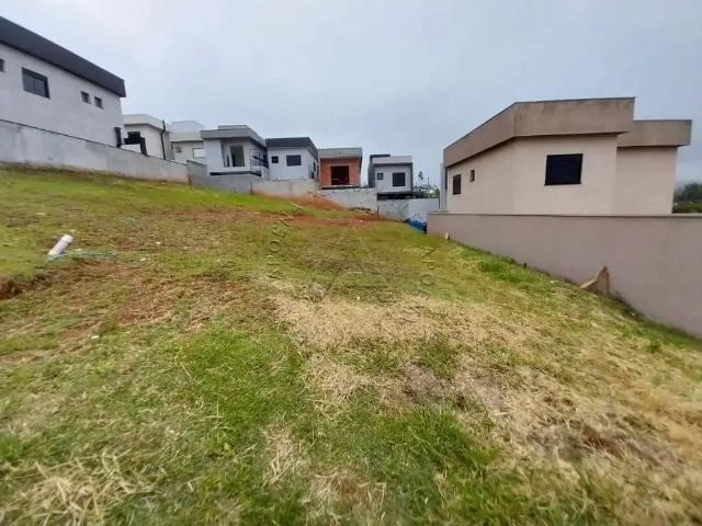 Terreno em Condomínio para Venda em Santana de Parnaíba/SP Villas do Jaguari