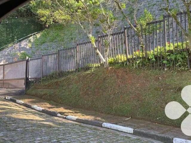 Terreno em Condomínio para Venda em Santos/SP Morro Santa Terezinha