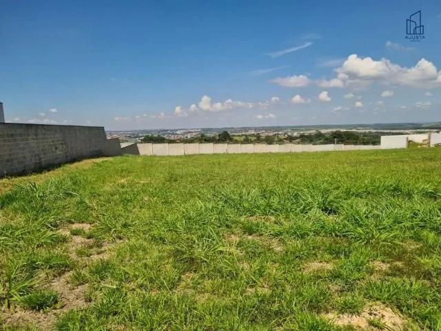Terreno em Condomínio para Venda em Salto de Pirapora/SP Centro