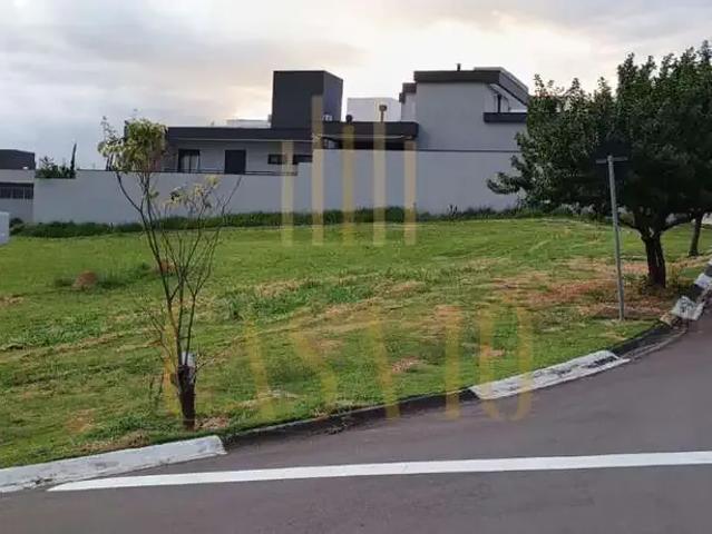 Terreno em Condomínio para Venda em Salto/SP Mirante dos Ypês