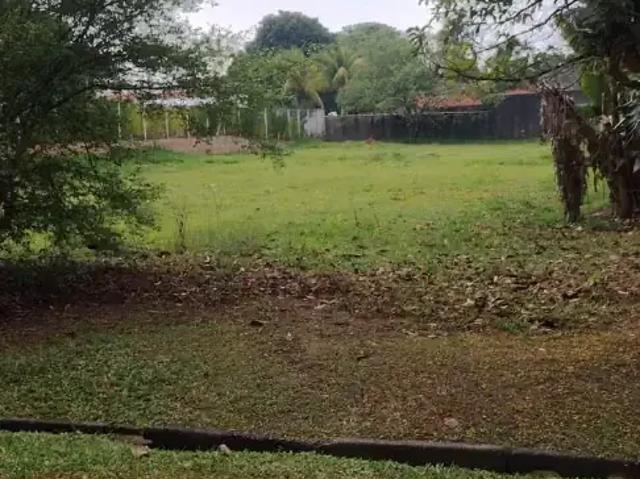 Terreno em Condomínio para Venda em Salto/SP Condomínio Fechado Village Haras São Luiz