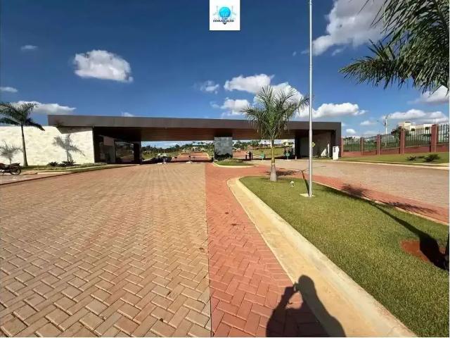 Terreno em Condomínio para Venda em Senador Canedo/GO Jardins Parma