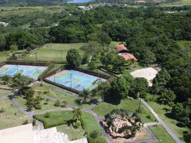 Terreno em Condomínio para Venda em Simões Filho/BA Centro