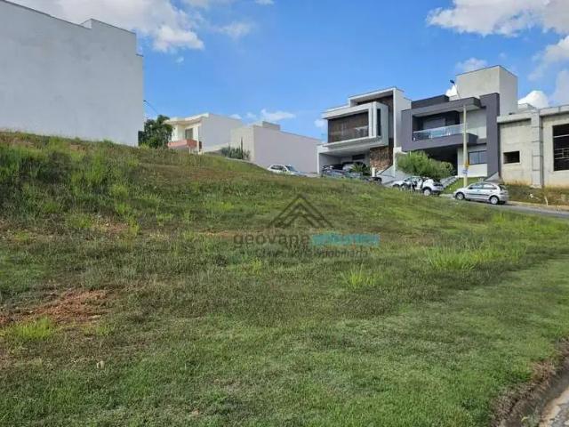 Terreno em Condomínio para Venda em Sorocaba/SP Morros