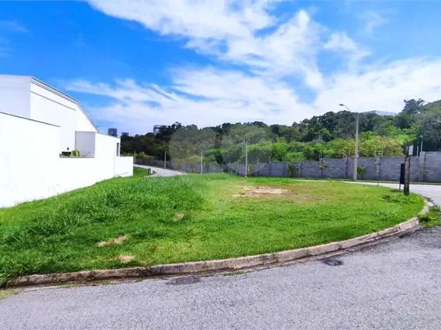 Terreno em Condomínio para Venda em Sorocaba/SP Além Ponte