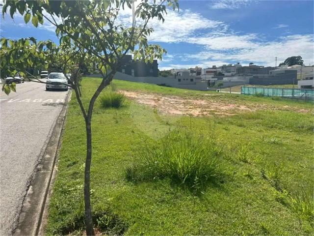 Terreno em Condomínio para Venda em Sorocaba/SP Além Ponte