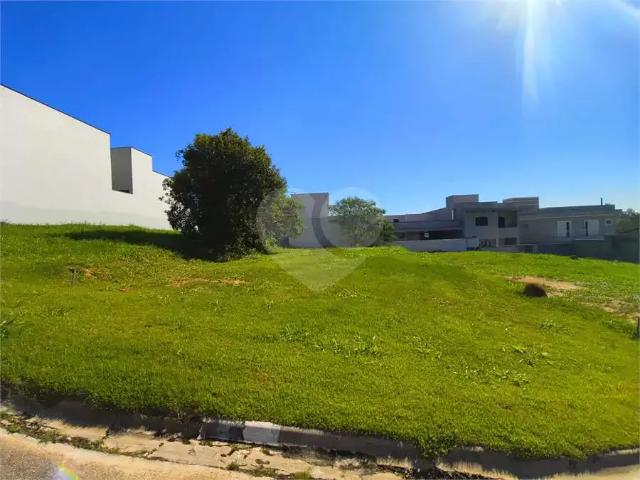 Terreno em Condomínio para Venda em Sorocaba/SP Cajuru do Sul