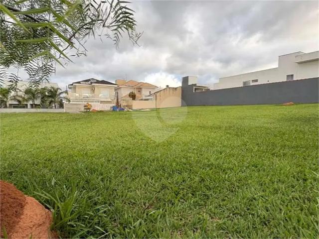 Terreno em Condomínio para Venda em Sorocaba/SP Cajuru do Sul