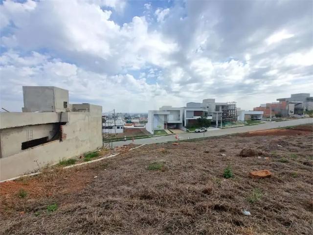 Terreno em Condomínio para Venda em Sorocaba/SP Jardim Vila São Domingos