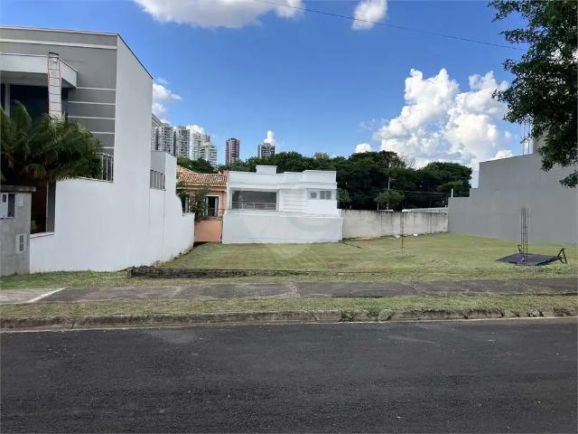 Terreno em Condomínio para Venda em Sorocaba/SP Parque Campolim