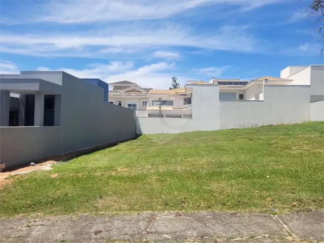 Terreno em Condomínio para Venda em Sorocaba/SP Parque Campolim