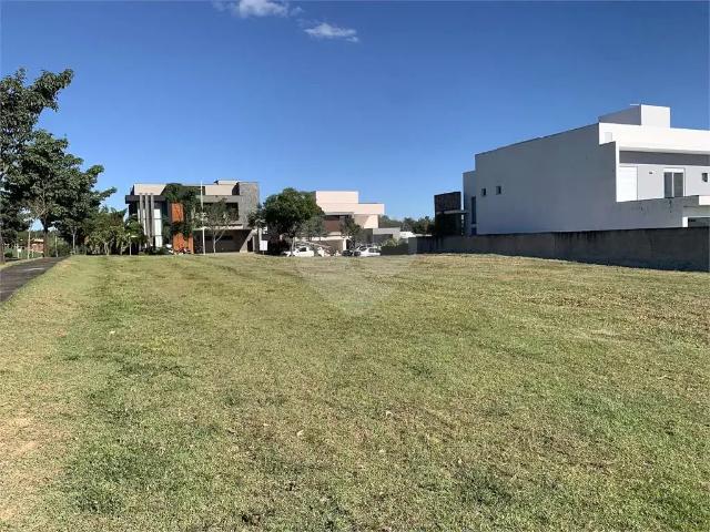 Terreno em Condomínio para Venda em Sorocaba/SP Residencial Saint Patrick