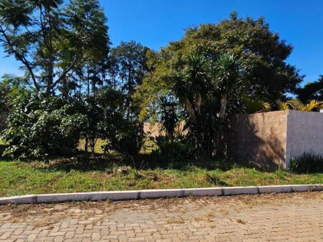 Terreno em condomínio privado no setor habitacional Jardim botânico