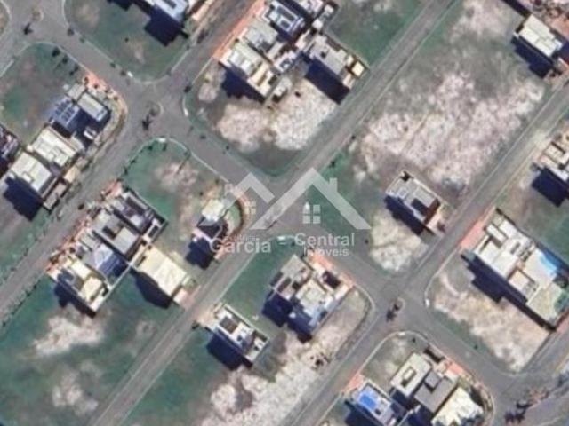 Terreno em condomínio residencial em Peruíbe