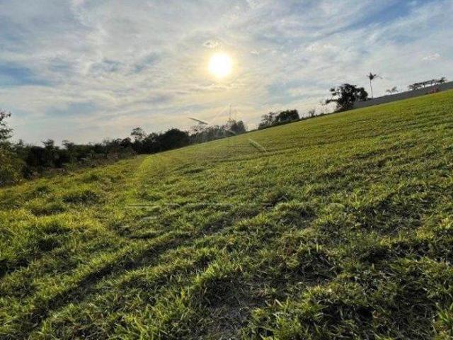 TERRENO EM CONDOMINIO RESIDENCIAL HARAS PAVAO EM ARAÇOIABA