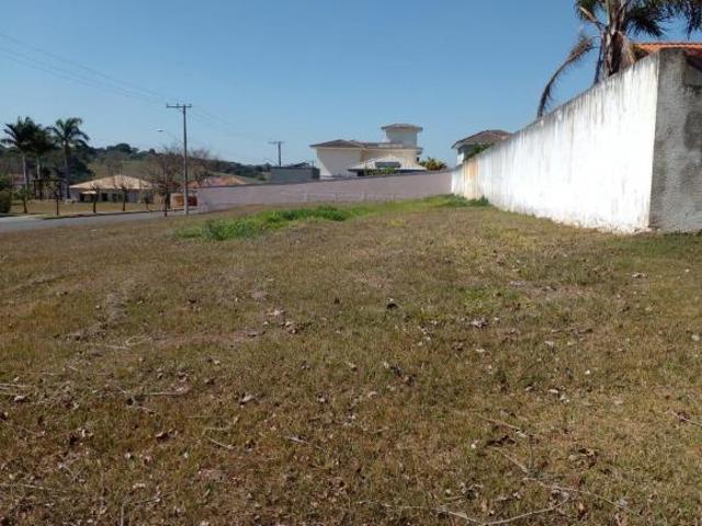 Terreno em condomínio Village Saint Charbel com 1086m²