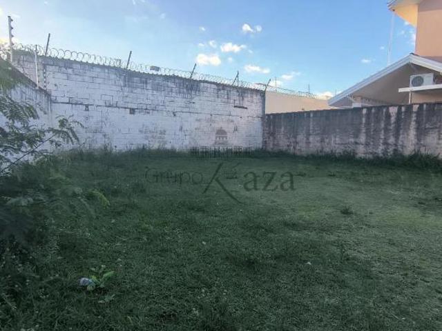 Terreno em Condomínio Villagio Villa Europa Cidade Jardim Jacareí 314m²