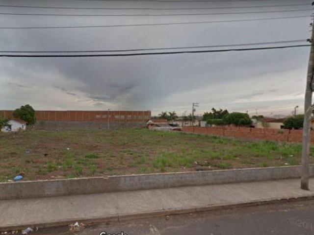 Terreno em Conjunto Habitacional Hilda Mandarino, Araçatuba/SP de 300m² à venda por R$ 180.000,00