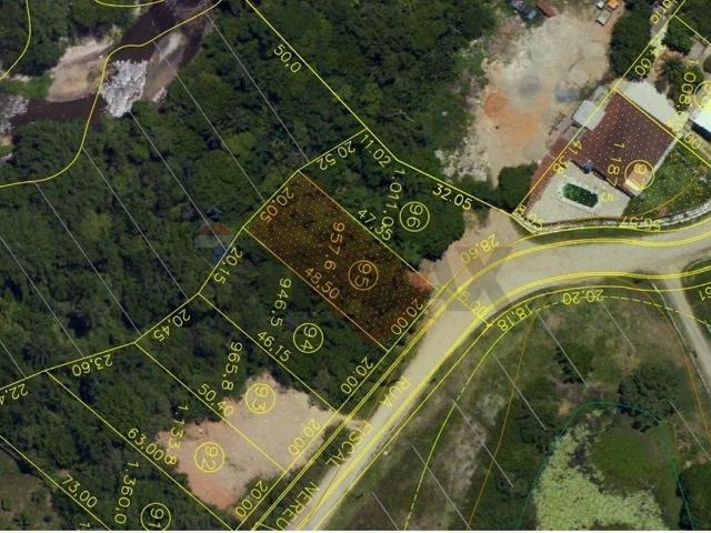 Terreno em Cotia, Guapimirim/RJ de 957m² à venda por R$ 249.000,00