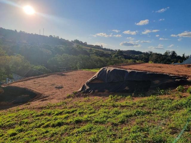 Terreno em, / de 0m² à venda por R$ 579.900,00