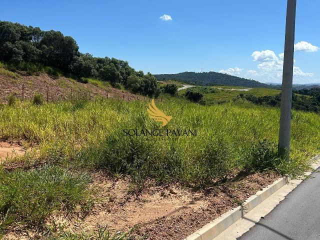 Terreno em, / de 250m² à venda por R$ 234.000,00