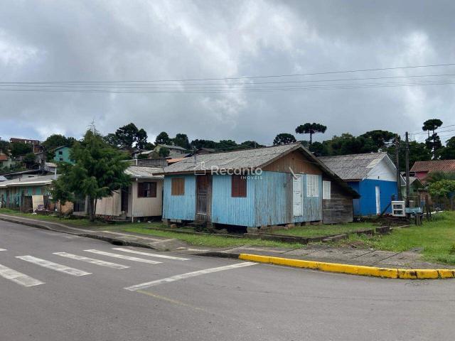 Terreno em Distrito Industrial, Canela/RS de 360m² à venda por R$ 649.000,00