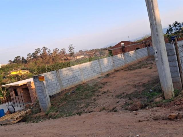 Terreno em Distrito Industrial, Jundiaí/SP de 200m² à venda por R$ 259.900,00