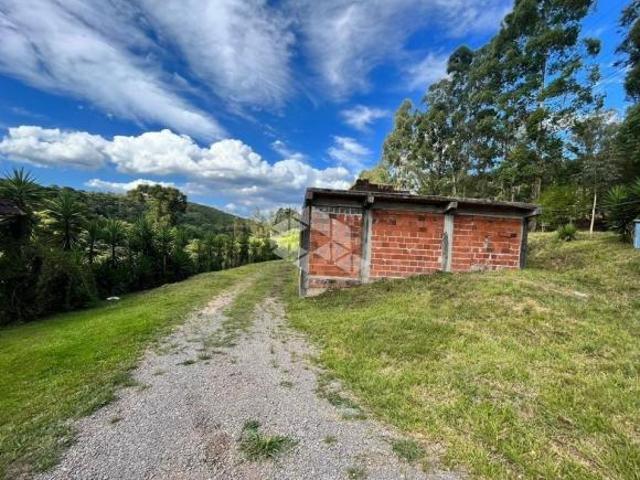 Terreno em excelente localização, próximo ao Balneário Santa Rita