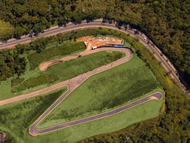 Terreno em Ermitage, Teresópolis/RJ de 286m² à venda por R$ 160.000,00
