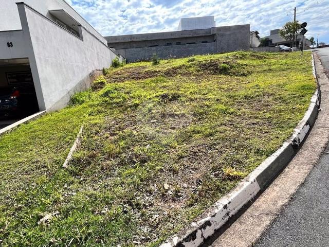 Terreno em Fazenda Santana, Valinhos/SP de 445m² à venda por R$ 399.900,00