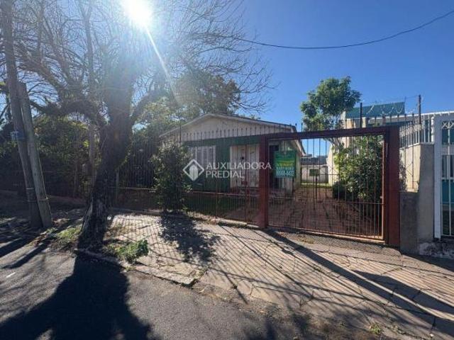 Terreno em frente a uma linda praça