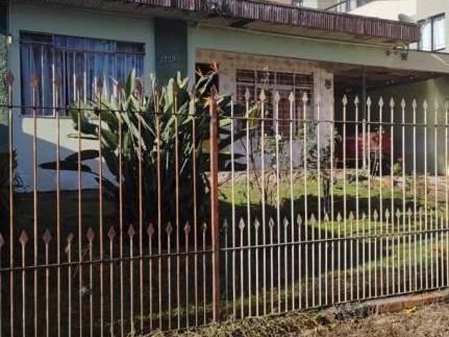 Terreno em Guaíra, Curitiba/PR de 650m² à venda por R$ 1.300.000,00