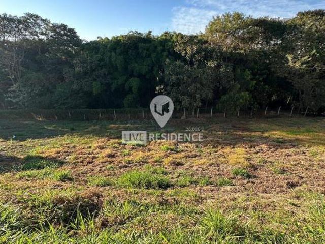 Terreno em Giardino D&apos Itália, Itatiba/SP de 300m² à venda por R$ 170.000,00