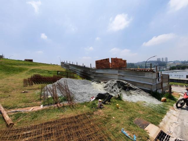 Terreno em Granja Viana, Cotia/SP de 0m² à venda por R$ 349.900,00