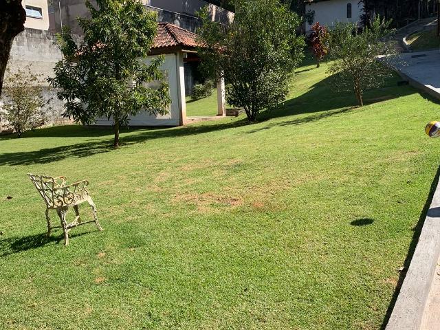 Terreno em Granja Viana, Cotia/SP de 617m² à venda por R$ 429.900,00