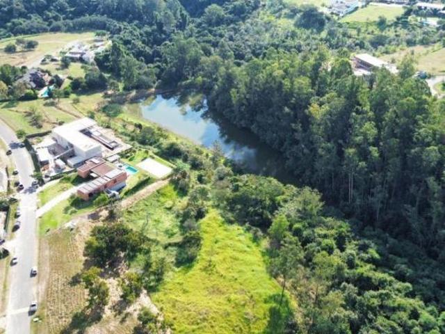 Terreno em Itu, com 2800 m², à venda em condomínio de alto padrão Terras de São José II | TE1979