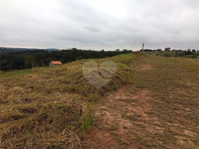 Terreno em Ivoturucaia, Jundiaí/SP de 6240m² à venda por R$ 635.900,00
