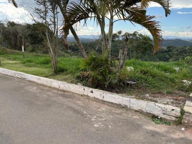 Terreno em Igaratá, condomínio fechado