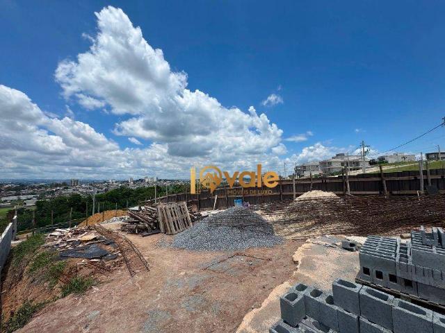 Terreno em Jardim Bela Vista, São José dos Campos/SP de 0m² à venda por R$ 719.000,00