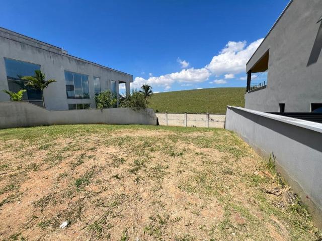 Terreno em Jardim Bela Vista, São José dos Campos/SP de 0m² à venda por R$ 979.000,00