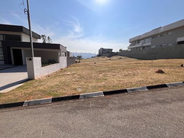 Terreno em Jardim do Golf I, Jandira/SP de 0m² à venda por R$ 499.900,00