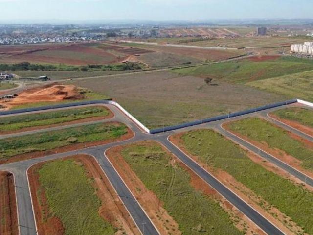 Terreno em Jardim Fortaleza, Paulínia/SP de 0m² à venda por R$ 185.000,00