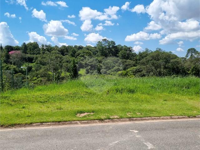 Terreno em Jardim Florestal, Jundiaí/SP de 689m² à venda por R$ 1.099.000,00