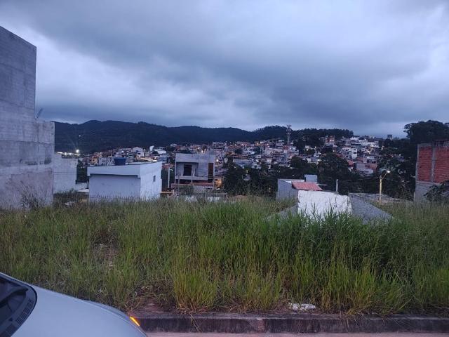 Terreno em Jardim Lenize, Guarulhos/SP de 0m² à venda por R$ 179.900,00