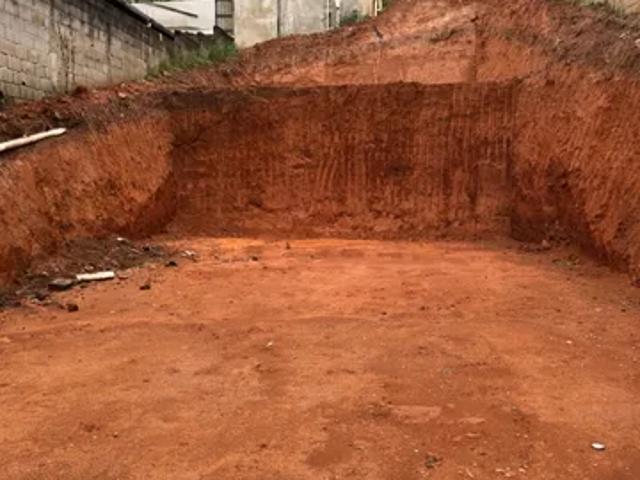 Terreno em Jardim Petrópolis, Cotia/SP de 250m² à venda por R$ 189.900,00