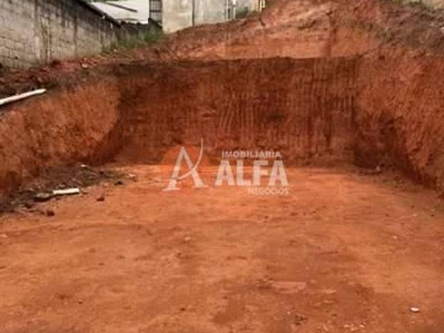 Terreno em Jardim Petrópolis, Cotia/SP de 250m² à venda por R$ 189.900,00