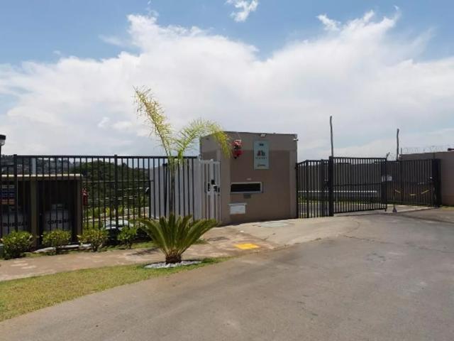 Terreno em Jardim Petrópolis, Cotia/SP de 38m² 2 quartos à venda por R$ 179.000,00