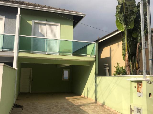 Terreno em Jardim Rio das Pedras, Cotia/SP de 200m² 4 quartos à venda por R$ 649.000,00