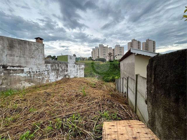 Terreno em Jardim Santa Rita de Cássia, Jundiaí/SP de 254m² à venda por R$ 234.000,00