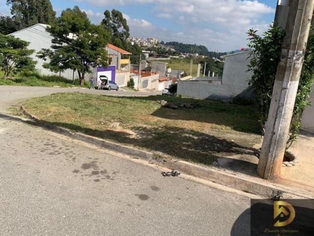 Terreno em Laranjeiras Caieiras